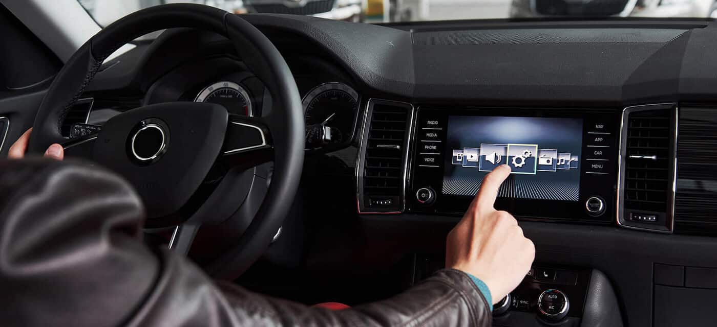 Vehicle-To-Everything (V2X) | Infographics